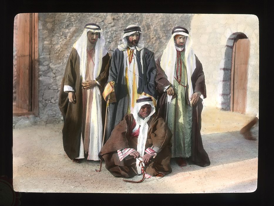 The Taking of Akaba - 1917 - T.E. Lawrence, Auda abu Tayi, Prince ...